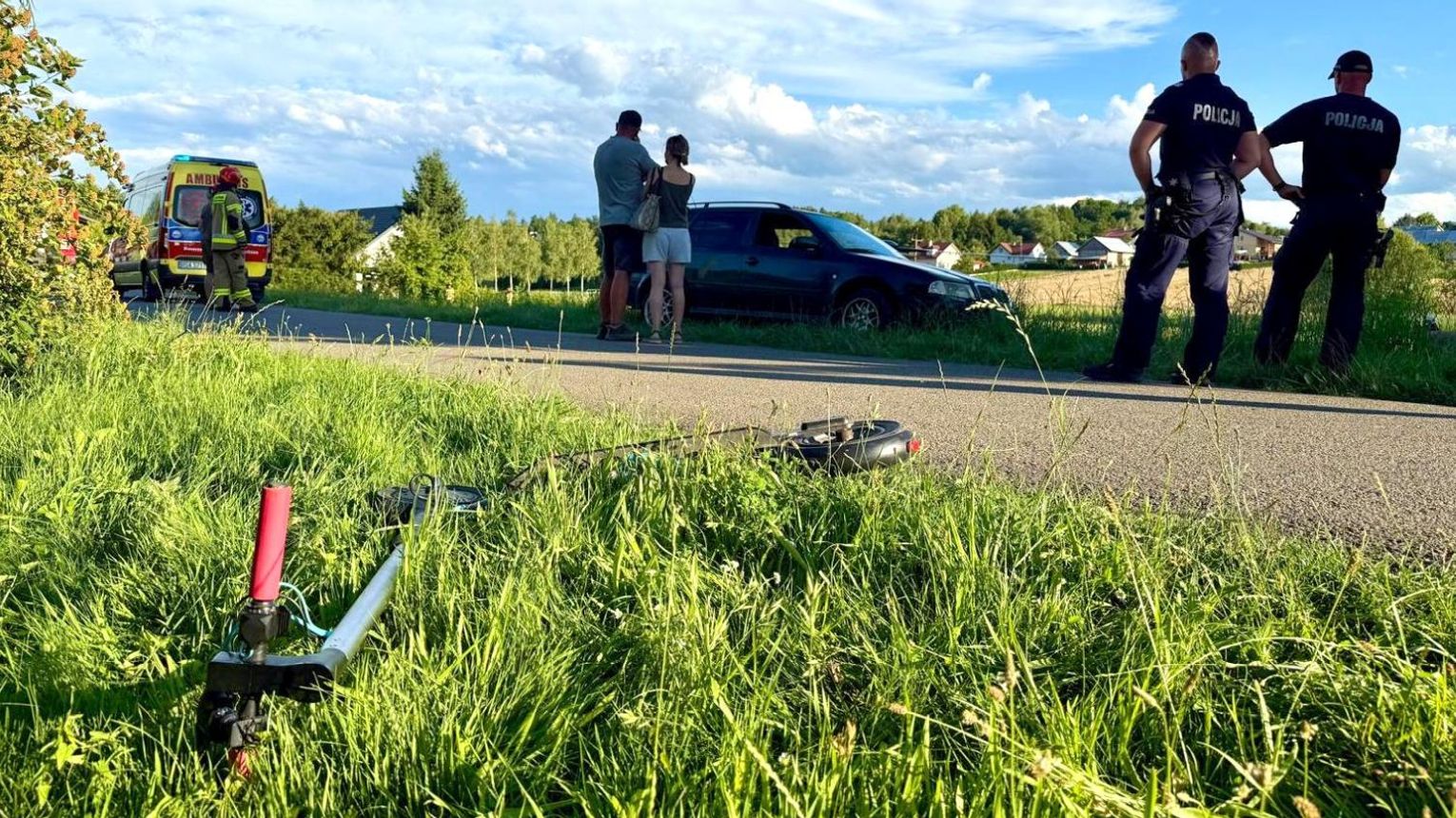 15-latka bez kasku ranna na hulajnodze. W akcji śmigłowiec LPR z Sanoka