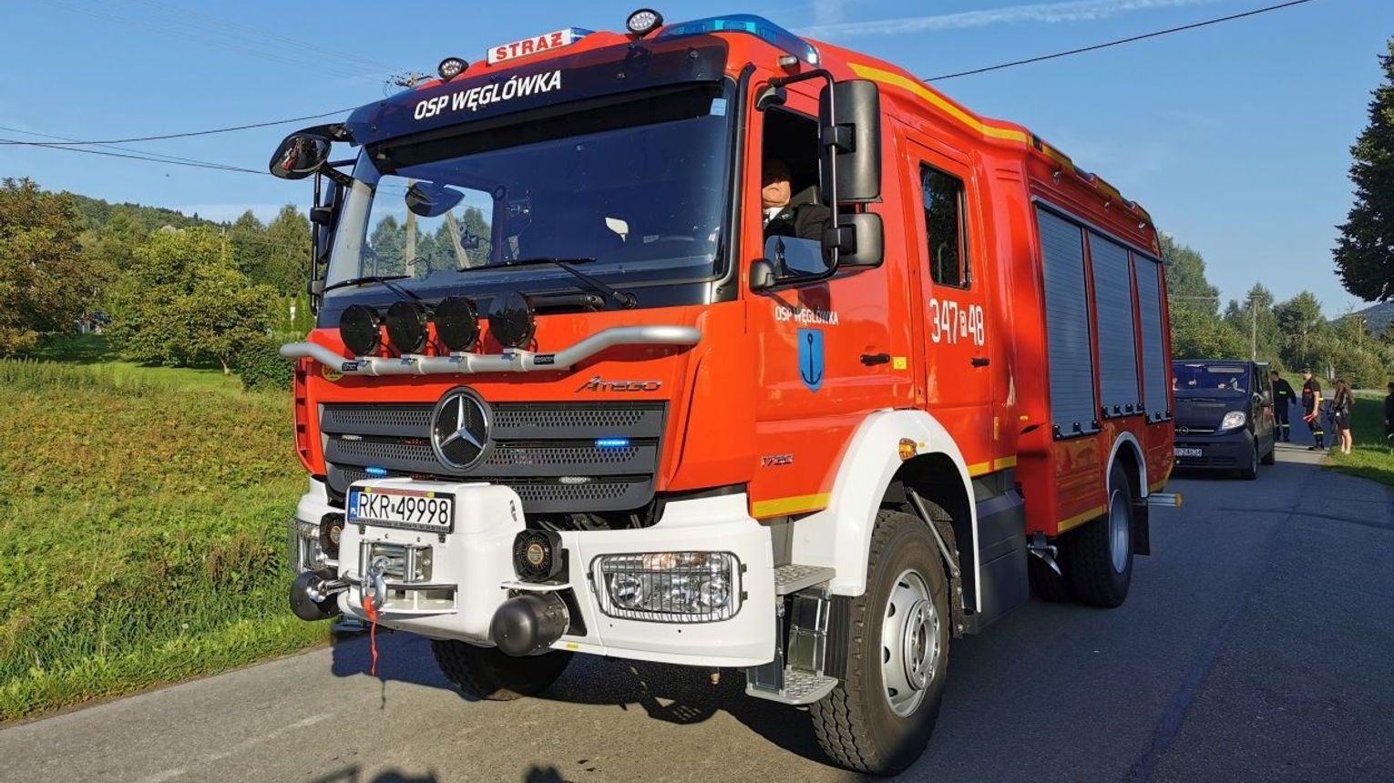 Ochotnicza Straż Pożarna w Węglówce z nowym samochodem ratowniczo-gaśniczym