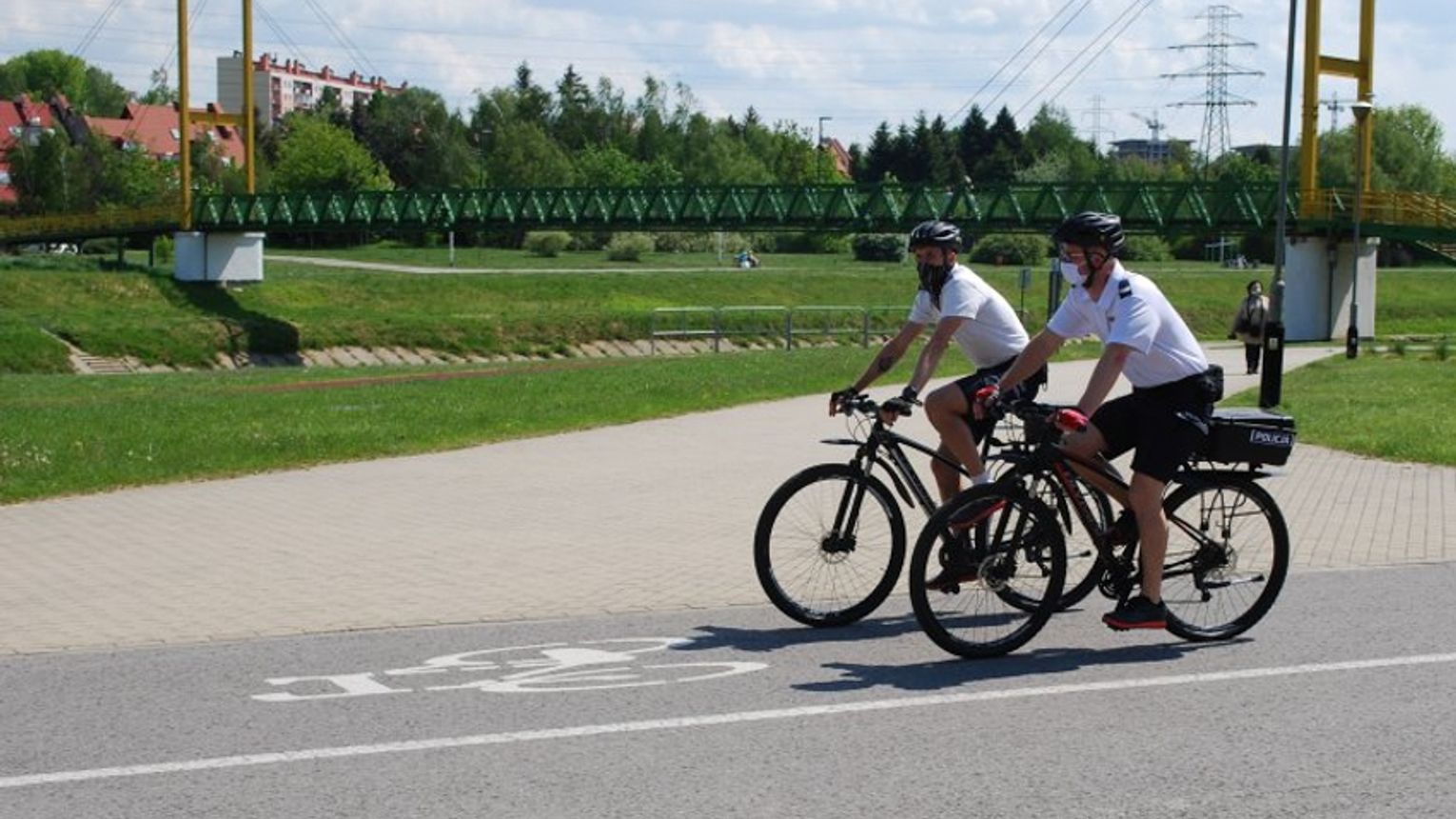 Światowy Dzień Roweru obchodzony był także w policji